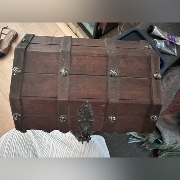 Vintage | Storage & Organization | Vintage Pirate Treasure Chest ...